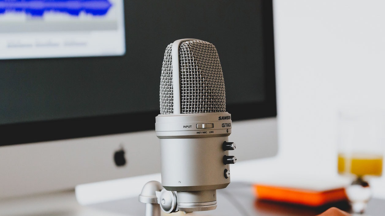 How To Record & Edit A Voiceover For YouTube Videos